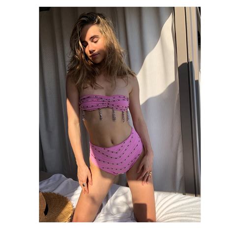 Suki Waterhouse Bikini Drunkenstepfather Com