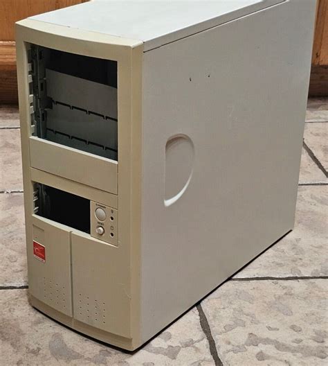 Used Vintage Beige Computer PC Tower Case For Retro PC Sleeper BARE CASE ONLY UBB Threads