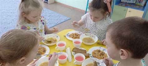 Правильное питание залог здоровья Организация питания в детском саду это сложный и важный