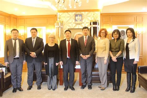 НҮБ ИЙН ТӨЛӨӨЛӨЛ АЙМГИЙН УДИРДЛАГУУДТАЙ УУЛЗАЖ БАЙНА