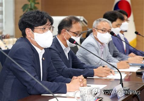 강원농업기술원 방문한 조재호 농촌진흥청장 연합뉴스