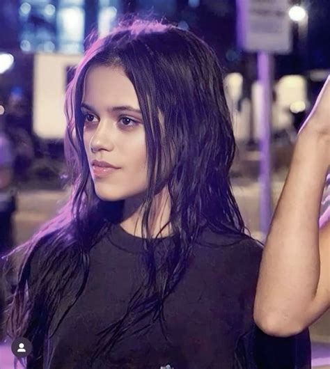 Épinglé Par Pauline Sur Jenna Ortega