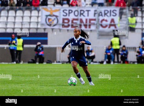 Sheika Scott Richardson Of Paris Fc In Action During The Uefa Womens