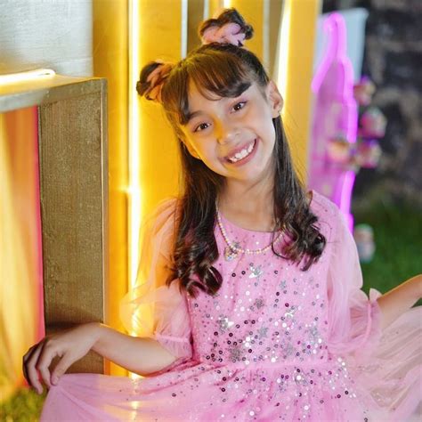 Daniela Bustillos Fotos Mujeres Bonitas Celebridades Famosos