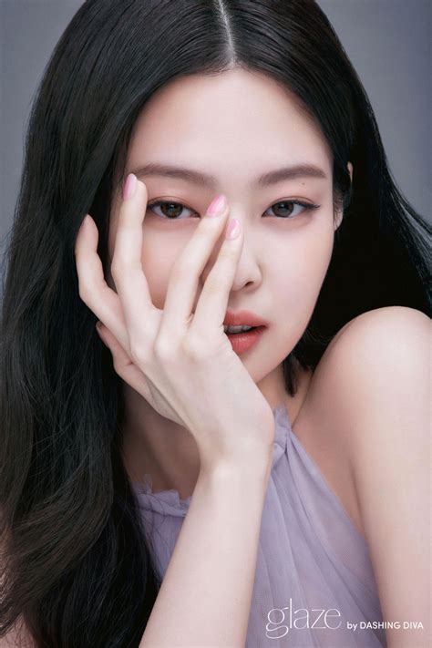 블핑 제니 글레이즈 화보 촬스의 이슈와 유머