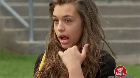 دوربین مخفی خنده دار با موضوع اتوبوس ترسناک پیدا شد