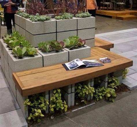 Cinder Blocks And 4x4s Cinder Block Furniture Cinder Block Garden Cinder Block Walls