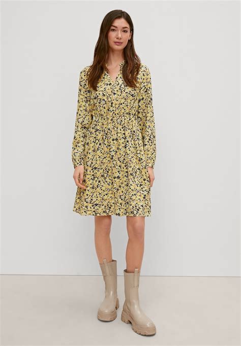 Comma Casual Identity Freizeitkleid Helles Zitrone Hellgelb Zalando De