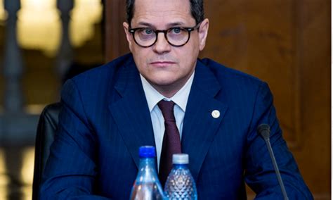 Revelația Lui Hellvig Despre Oamenii Politici