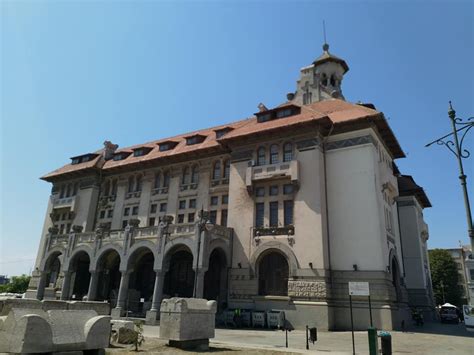 ДИНИТА Тур България автобусни екскурзии от Бургас Варна Сливен Пловдив и София до Гърция