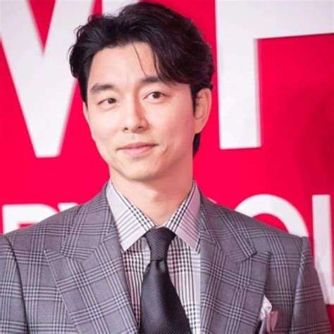 Pin By Mary Cost On Gong Yoo Gong Yoo Gong Korean Actors