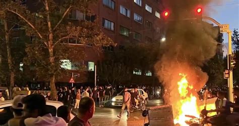 خبرگزاری فرانسه تعداد کشته شدگان اعتراضات ایران به پنجاه نفر رسید