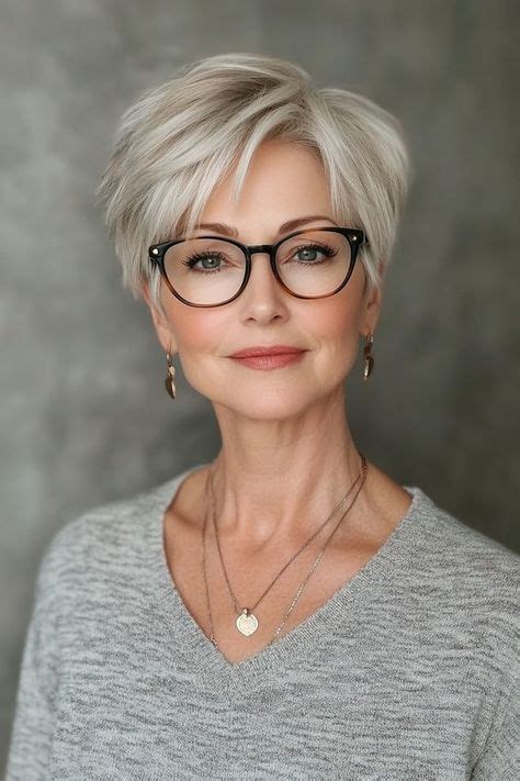 31 Short Hairstyles For Women Over 60 With Glasses Fabbon
