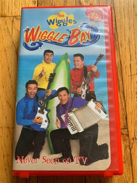 Vhs The Wiggles Wiggle Bay 2003 Red Clamshell Case Eur 677