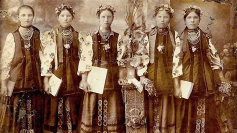 Український традиційний одяг Фотогалерея