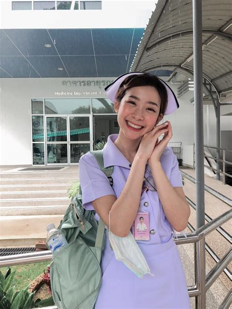 สาวพยาบาล หน้าตาน่ารัก พร้อมรักษาหนุ่มให้หายป่วย สาวสวย เซ็กซี่ ขยี้ใจ Cute Girl