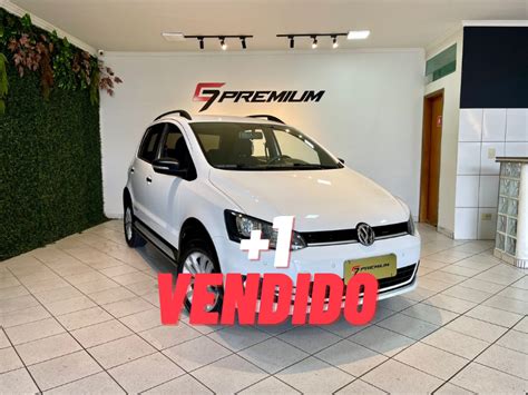 Volkswagen Fox 10 Mpi Track Flex 4p Manual 2018 G7 Premium Multimarcas