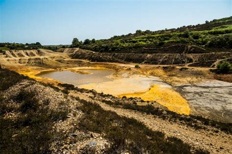Copper Ore Was Mined Throughout Cornwall During The Industrial