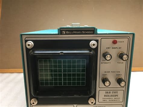 Bell And Howell Schools Solid State Oscilloscope Triggered Sweep 5mhz