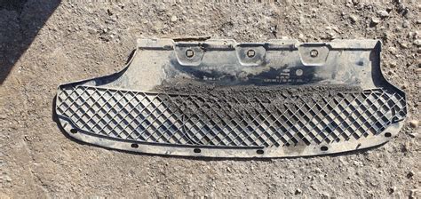 Scut Plastic Sub Bara Spate Bmw Seria 5 F10 Sedan 7228516 51127228516