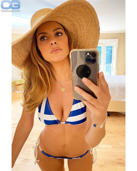Maria Menounos Nude Pictures Onlyfans Leaks Playboy Photos Sex Scene Uncensored