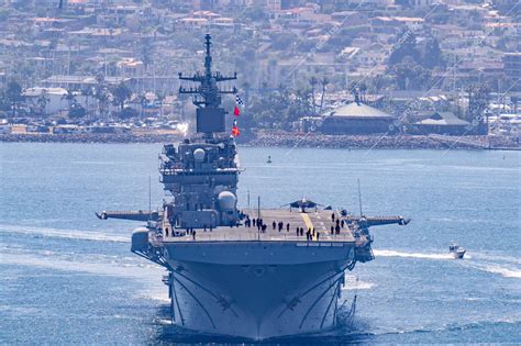 Warshipcam On Twitter Uss Boxer Lhd 4 Wasp Class Amphibious Assault