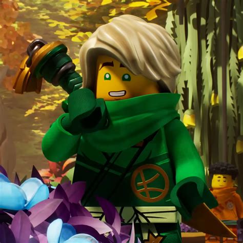 Lloyd Ninjago Dragons Rising