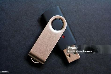 Usb Pen Drive At 400 Piece USB Drive In Agra ID 2853080911573
