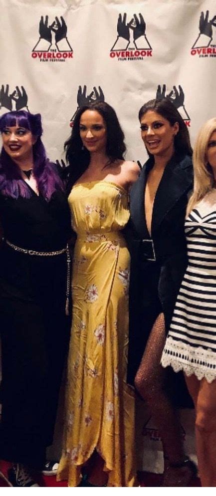 Pin De Sarahwekittycat En Ruby Modine