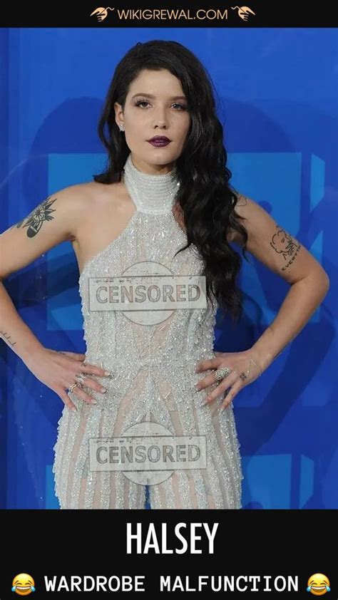 50 Famous Celebrity Wardrobe Malfunctions Ever Page 58 Of 78 Wikigrewal