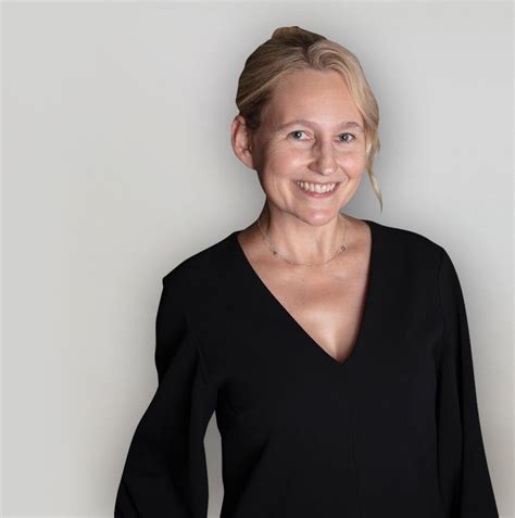 Dr Alys Saylor Valley Plastic Surgery Brisbane