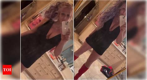 Britney Spears Joins Hollywood Bollywoods Purple Hair Club Times Of