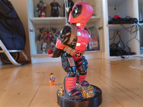 Deadpool Show His Ass To Emmet By Shadowdotm On Deviantart