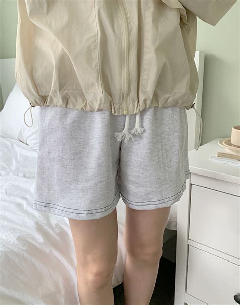 둥실코코 🌿간절기 필수 쿨 후드 루즈핏 집업 점퍼 얇은 바람막이 우비 장마 빅포켓 스트링 여름 가을 숏 빅사이즈 당일배송 야상 아노락 베이지 블랙