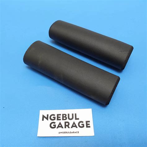 Jual Handgrip Spon Motor Hitam Polos 1 Set 2pcs Shopee Indonesia