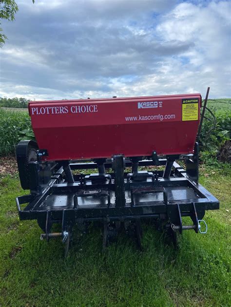 4 Ft Kasco Plotters Choice Seeder Trailers Mondovi Wisconsin
