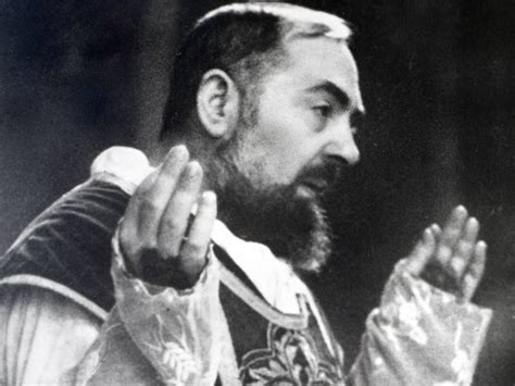 The Psychic Power Of Padre Pio Stigmata Bilocation And Levitation