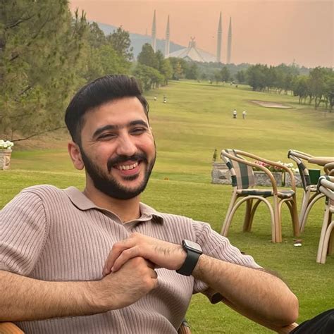 𝐔𝐙𝐀𝐈𝐑 Uzair42 On Threads