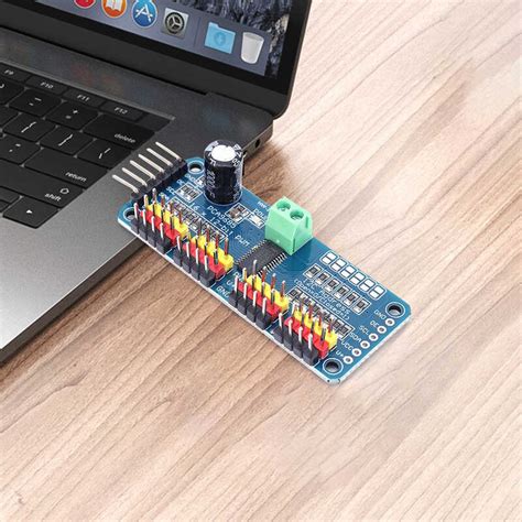 PCA IIC Interface Channel Bit PWM Servo Motor Driver Board Para Sa Arduino Robot