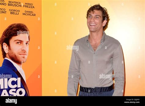 Filippo Contri Bei Der Premiere Bei Des Kinofilms Amici Per Caso