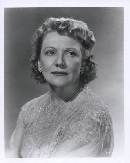 Minna Gombell High Sierra 1941 Vintage Hairstyles Jon Snow Hair
