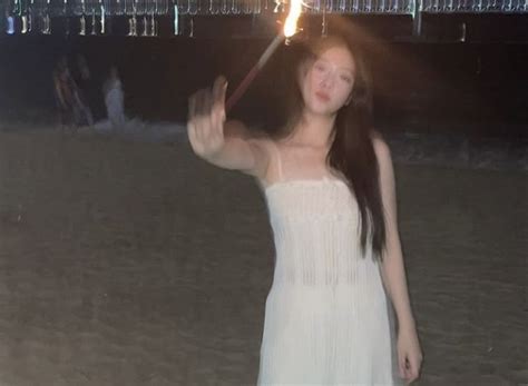 Pin On 여름 해변에서