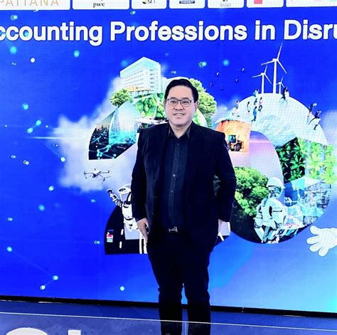 Easy E Receipt ปีนี้ใช้งานยังไง สามารถติดตามข่าวสาร อัพเดท ความรู้เรื่องบัญชีภาษีต่างๆ ได้ที่