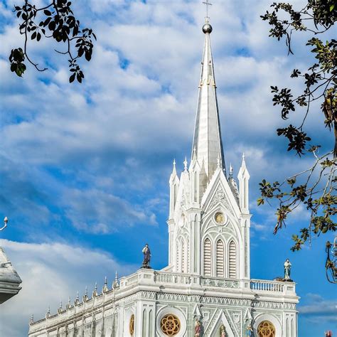 อาสนวิหารแม่พระบังเกิด บางนกแขวก Cathedral Of The Nativity Of Our Lady Samut Songkhram