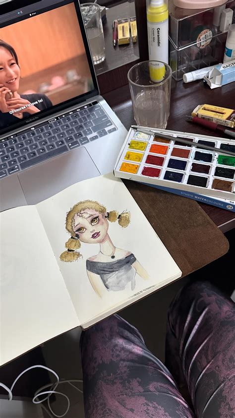 Өвөө маань хөглөрлөө жоохон цэгцтэй суухад багажаа ч олоход амар шүү