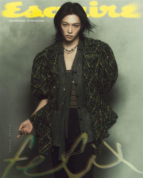 에스콰이어 코리아 제작지원 카리스마와 서정 그 사이에서 빛나는 대체불가한 아우라 지금껏 본 적 없는 필릭스의 새로운 모습을 5월호에 담았습니다 Between