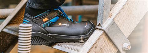 Лични предпазни средства за работното място Ръкавици маски обувки