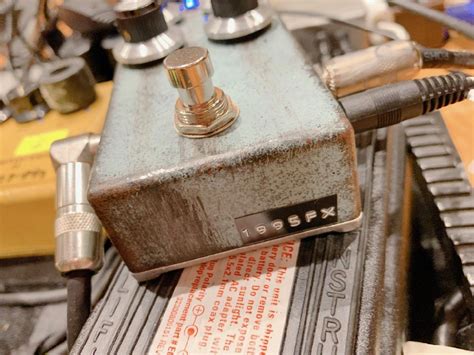 「フレッシュな Mxr Distortion Ⅱ」という感じです。 西川進オフィシャルブログ「生涯ギタリスト宣言」powered By Ameba
