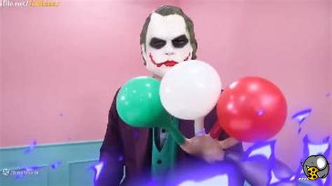 کارتون مرد عنکبوتی در واقیت چالش ترکاندن بادکنک ها توسط ابر قهرمانان