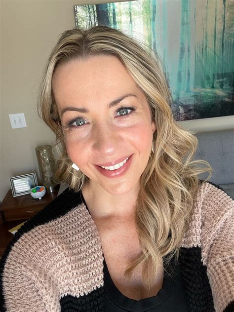 Jennifer Day On Linkedin Lashextensions Addvolume Cateye Dekalash
